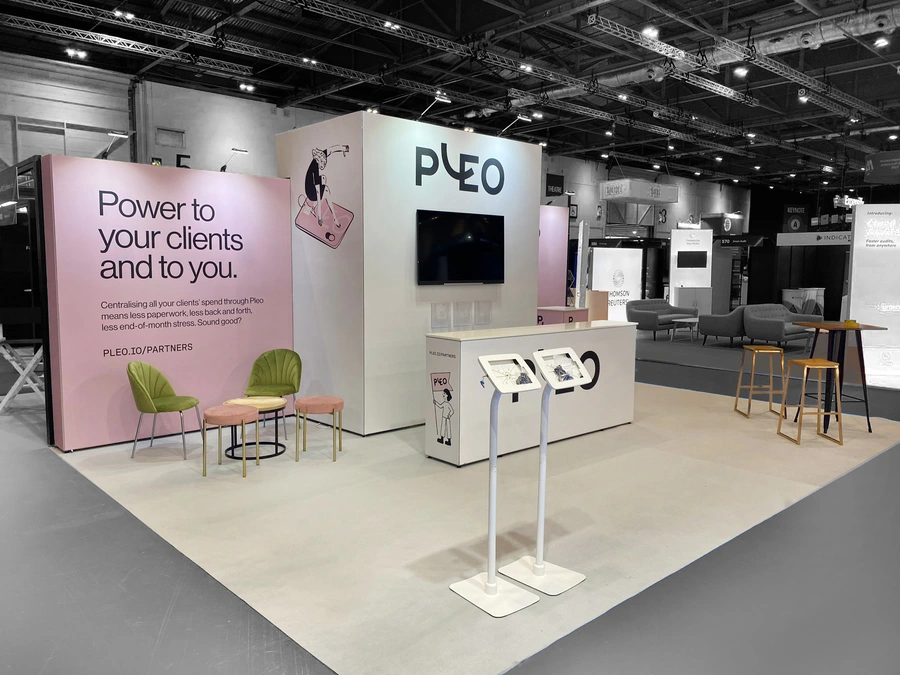 Pleo - Creation Exhibitions